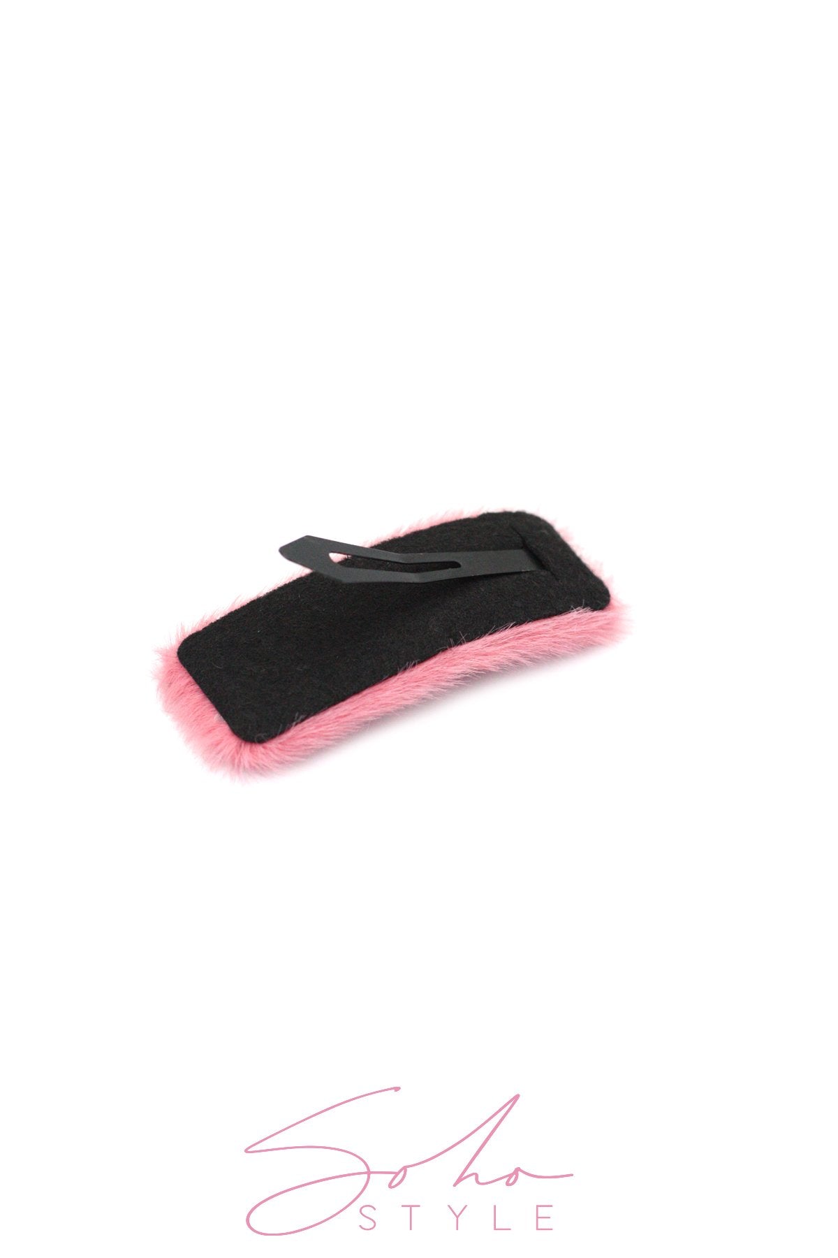 Oversized Fuzzy Rectangle Snap Clip – Soho Style